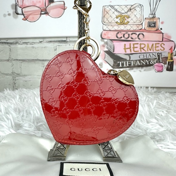 Gucci | Bags | Gucci Red Micro Guccissima Patent Leather Heart Coin ...